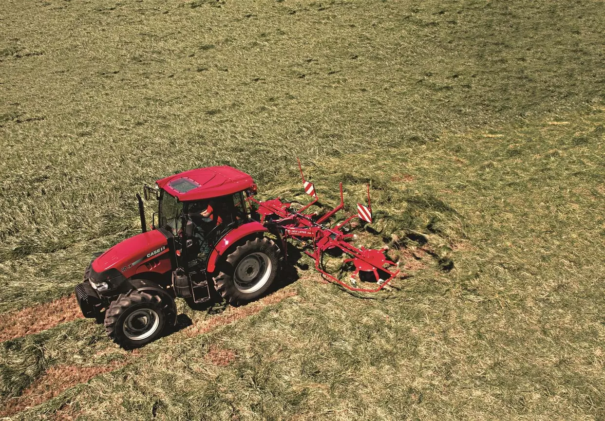 RedMac Ag Services » Case IH Farmall 110JX