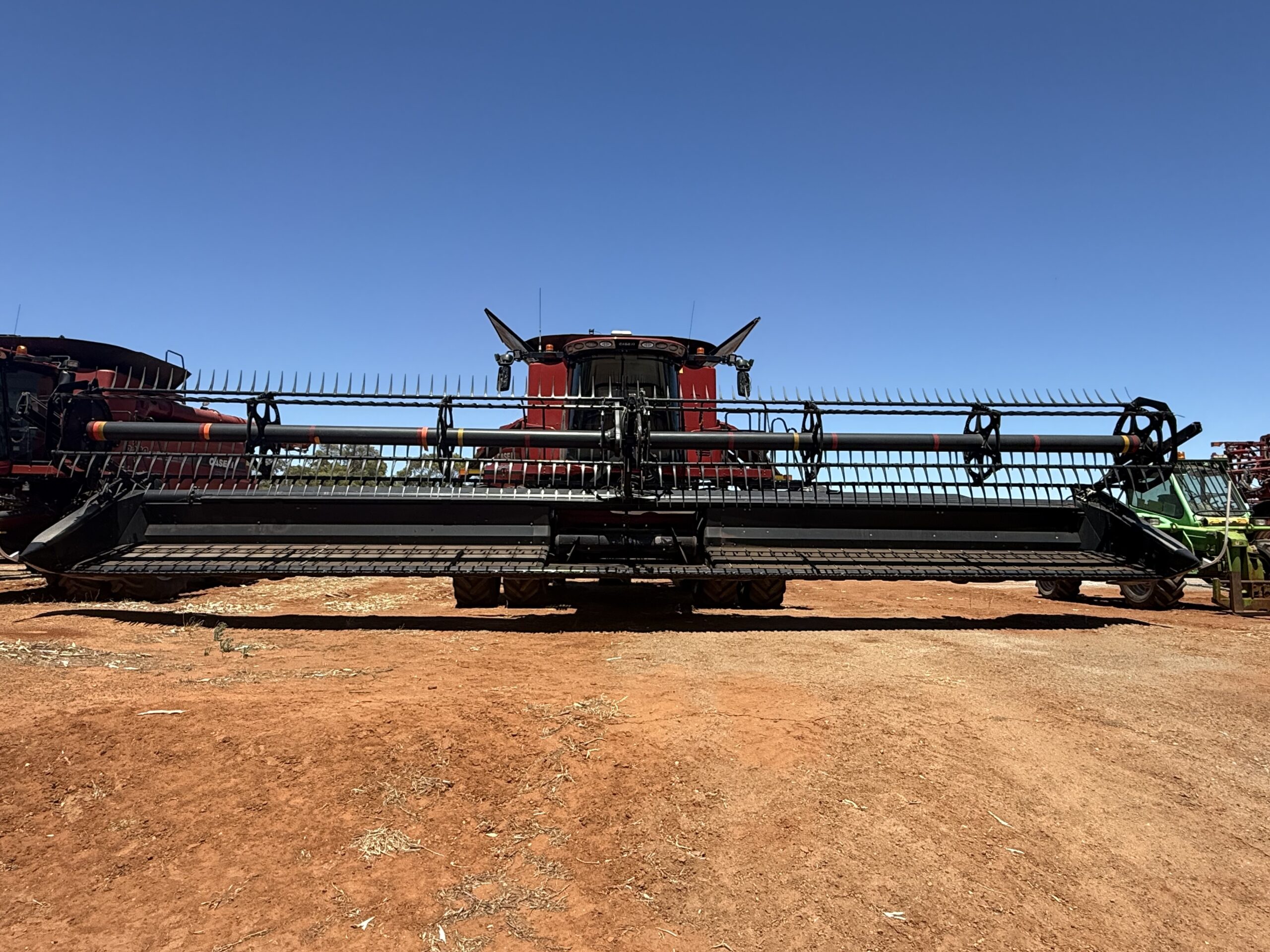 RedMac Ag Services » MACDON D140 Draper Front